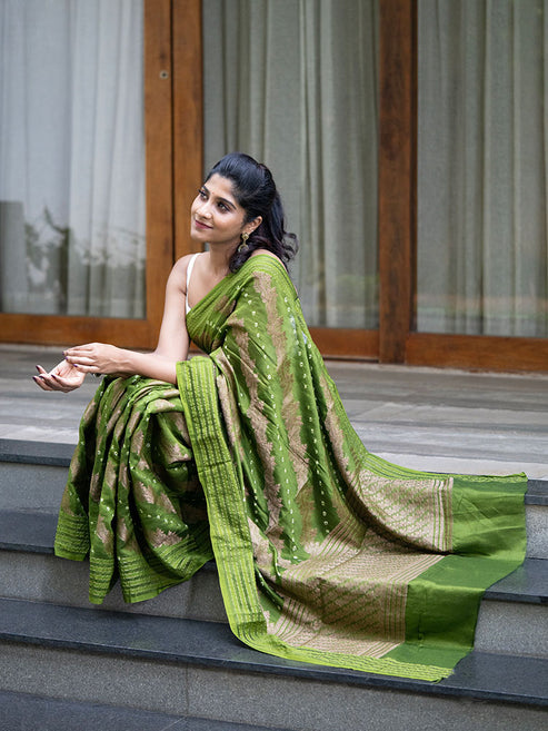 Buy Sarees Online from Amarisa Designer Wear